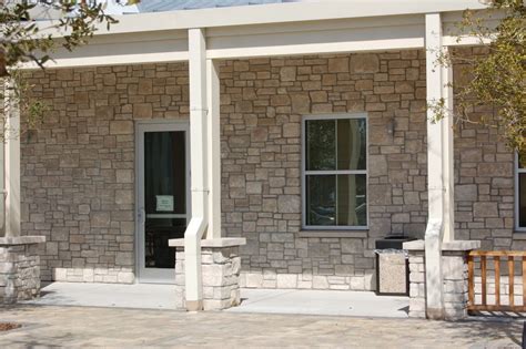 Rockford Limestone Veneer