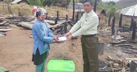 Myanmarnationalpost မိုင်းခတ်မြို့၌ မီးဘေးသင့်အိမ်ထောင်စုအား ကယ်ဆယ်ရေးပစ္စည်းများထောက်ပံ့ပေးအပ်