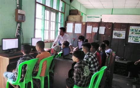 စလင်းမြို့နယ် အမှတ် ၂ အခြေခံပညာ အထက်တန်းကျောင်းရှိ ကျောင်းသားလူငယ်များအတွက် နွေရာသီကွန်ပျူတာ အခ