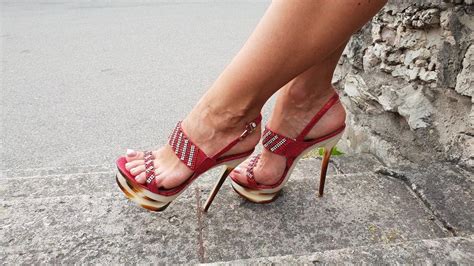 Free High Heels Feet Porn Videos Xhamster