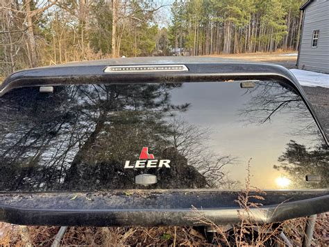 Leer 100xr 56ff15 Topper Camper Shell For Sale Fits Ford F 150 56