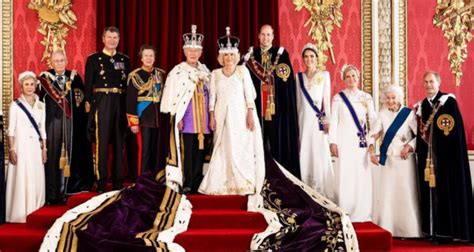 Revelan Al Menos 10 Fotos Inéditas De La Realeza Británica Serán