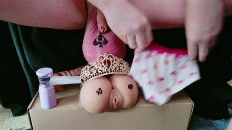 Qos Tightest Pussy Ever Queen Of Spades Bbc Monstercock Dildo The Qos Queen Crowning Appetizer