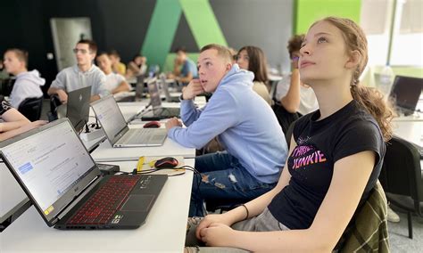 Община Хасково осигурява безплатно обучение Xnews