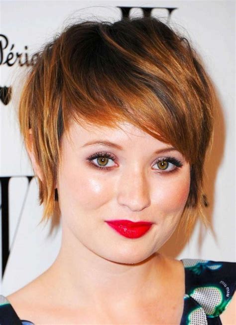 20 Best Short Hairstyles For Big Cheeks