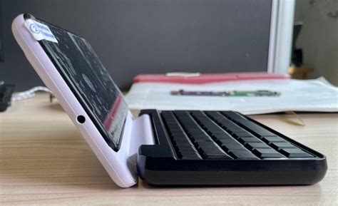 PinePhone Keyboard Prototype Transforms The Linux Phone Into A Tiny Linux Laptop Liliputing