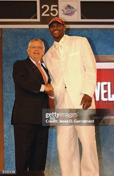 207 Lebron James Nba Draft Photos And High Res Pictures Getty Images