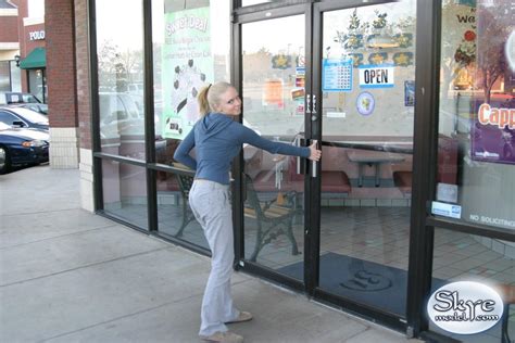 Watch As Skye Teases With Her Oral Skills On Her Ice Cream Cone Porn Pictures Xxx Photos Sex