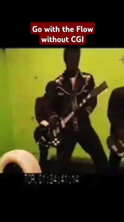 Queens Of The Stone Age Go With The Flow Video Raw Cut Youtube