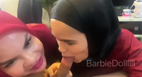 NIKMAT DISEPONG DUA JILBAB