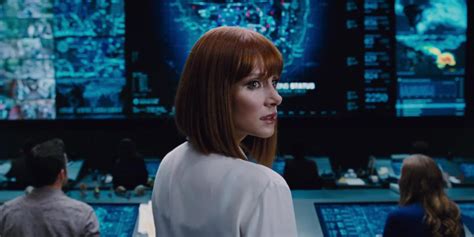 Jurassic World Bryce Dallas Howard Discusses Her Character