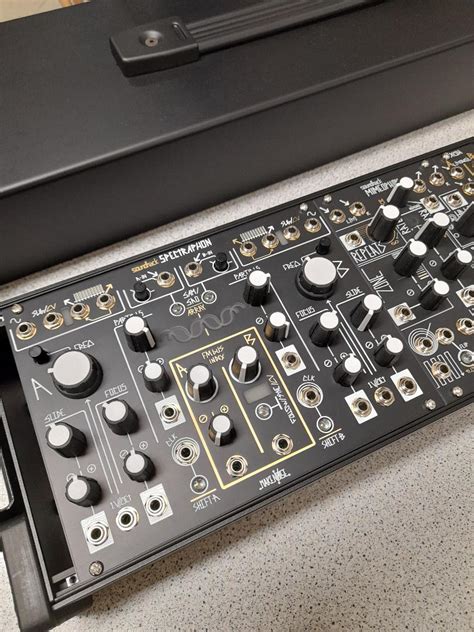Spectraphon Make Noise Spectraphon Audiofanzine