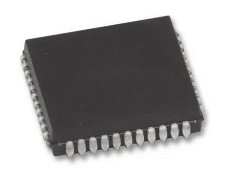 microchip 8 bit cpu microcontroller 256 bytes 10 bit plcc