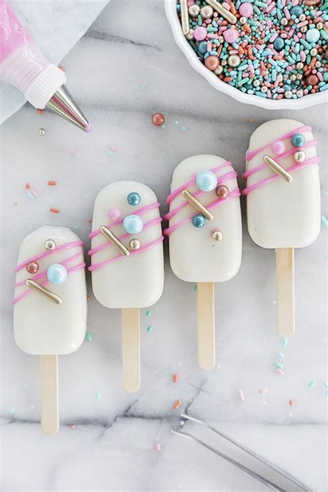 21 Cakesicles Ideas Cake Pop Decorating Popsicles Cake Cupcake Cakes
