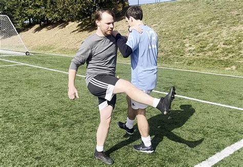 Soccer Warmups To Prepare For Your Game Johns Hopkins Medicine