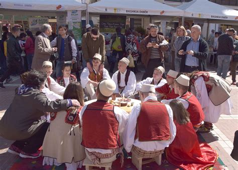 Tradita Dhe Prodhimet Bio Të Dibrës E Matit Surprizojnë Banorët E