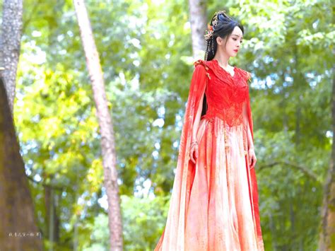 月红篇·涂山红红 杨幂 高清图片，堆糖，美图壁纸兴趣社区