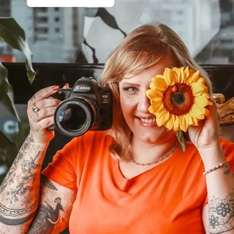 Luciana Natalia Fotografias Luciananatalia • Threads Say More