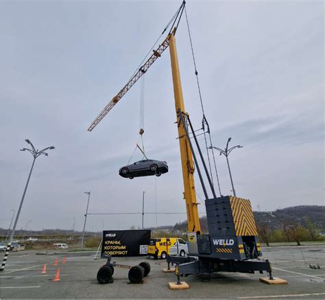 4 Ton Intelligent Remote Control Tower Crane Russia Jiufa