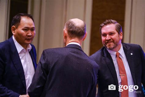 Л Энх Амгалан Хамгийн сайн сургууль гэрт ойрхон сургууль байх ёстой