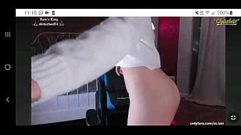 CB Yum Yum Naked XVIDEOS