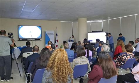 Panamá Presentan Página Web Del Instituto De Meteorología En El Día