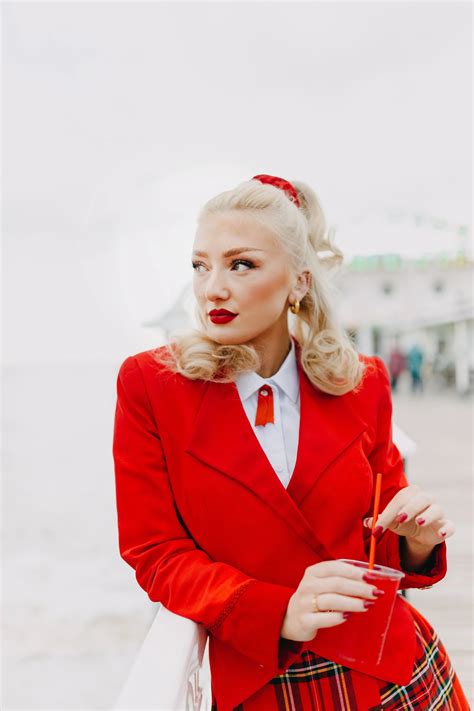 Heathers Uk Tour — Jasmine Aurora Design Illustration Photography