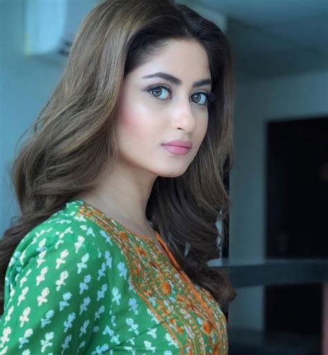 Most Beautiful Actress In Pakistan 2022 60 Photos Moonagedaydreamfilm