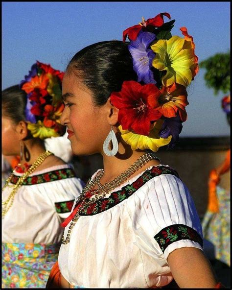 Female Mexican Culture
