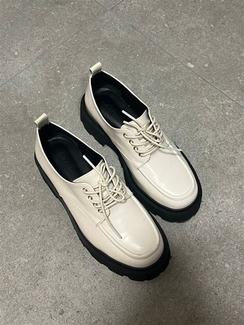 하얀색 여자 로퍼 솔트앤초콜릿 클래식 코디 모음 네이버 블로그