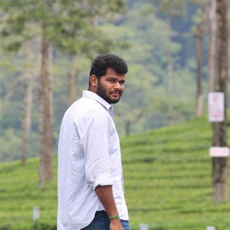 Santhosh😊 (@__.sandiee__) • Threads, Say more