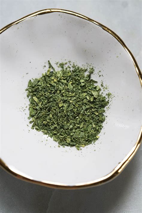 What Is Kasuri Methi + Easy DIY Recipe - Some Indian Girl