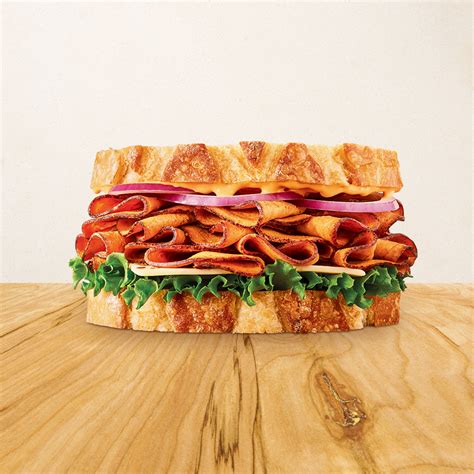 Easy Hardwood Smoked Sandwich Lightlife®