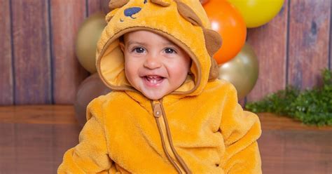 Thais Teves Fotografia Smash The Cake Do Davi Tema Leãozinho No Estúdio Thais Teves Fotografia