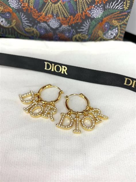 Брендовые серьги Диор Dior позолота Id 1798801019 цена 998 ₴ купить на Prom Ua