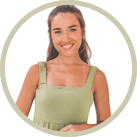 Landing Page With Julia Julia Web Design אתרי תדמית חנויות