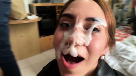 Artemis Carmona Compilation De Promenades Et D éjaculations Faciales