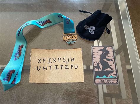 File OSRS Tarot Medal2 Game Detectives Wiki