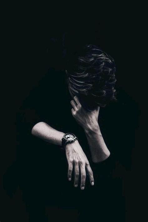 صور سوداء حزينة للشباب بدون كتابة In 2024 Photography Poses For Men