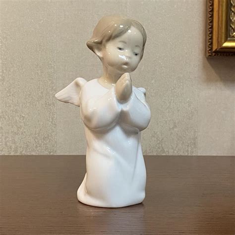 Фарфоровая статуэтка Lladro «ангел — цена 1850 грн в каталоге Статуэтки Купить товары для дома