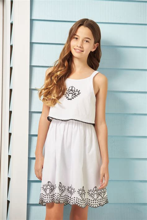 Ruby Honore 62 Models Farmers01 62 Management