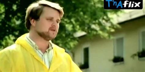 Jennifer Ulrich Breasts Scene In Zwei Zum Fressen Gern