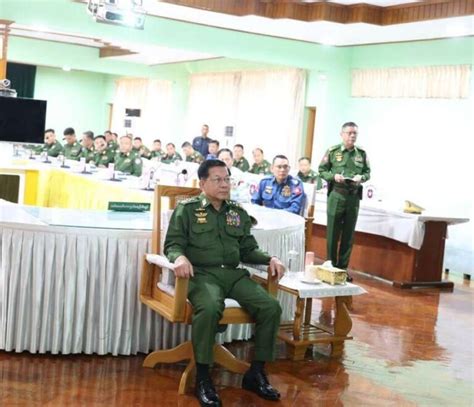 စစ်တပ်အတွင်း တာဝန်ထမ်းဆောင်နေသော အရာရှိနှင့်စစ်သည်များကို ကြိုတင်မဲအဖြစ