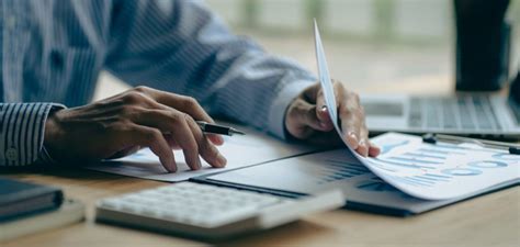 Підвищення податків в Україні піднімати ПДВ чи військовий збір