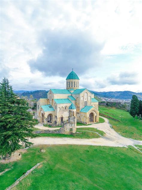 ქუთაისელები დიდებული ბაგრატის ტაძარი ️ ქუთაისი Kutaisi Facebook