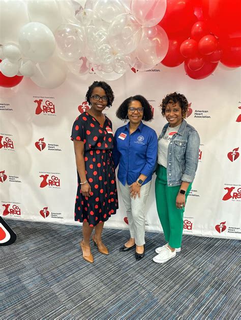 Codecrew On Linkedin Stemgoesred Girlsintech Gritgrindcode