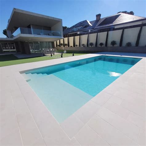 ¿cuánto Cuesta Hacer Una Piscina Precios Y Tipos — Idealista News