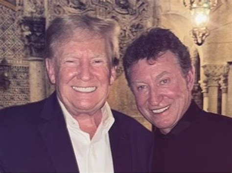 Trump Urged Wayne Gretzky To Run For Canadas Pm In Christmas Visit National Post