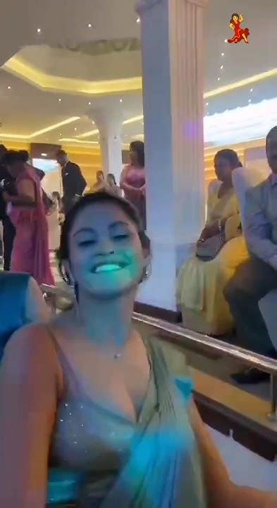 පාටි වලදී පට්ටම ආතල් එකේ ඉන්න කෙල්ලෙක් නම් හා 😍 දෙපාරක් බලනවා 🌝 Shorts Youtube