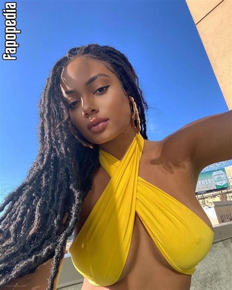 Essence Tatiana Nude Leaks Photo Fapopedia